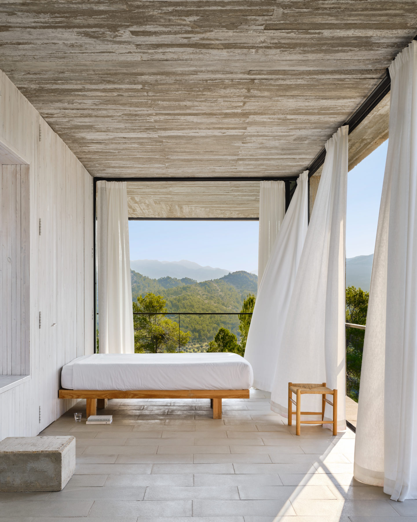 Solo Pezo von Ellrichshausen - Solo Houses